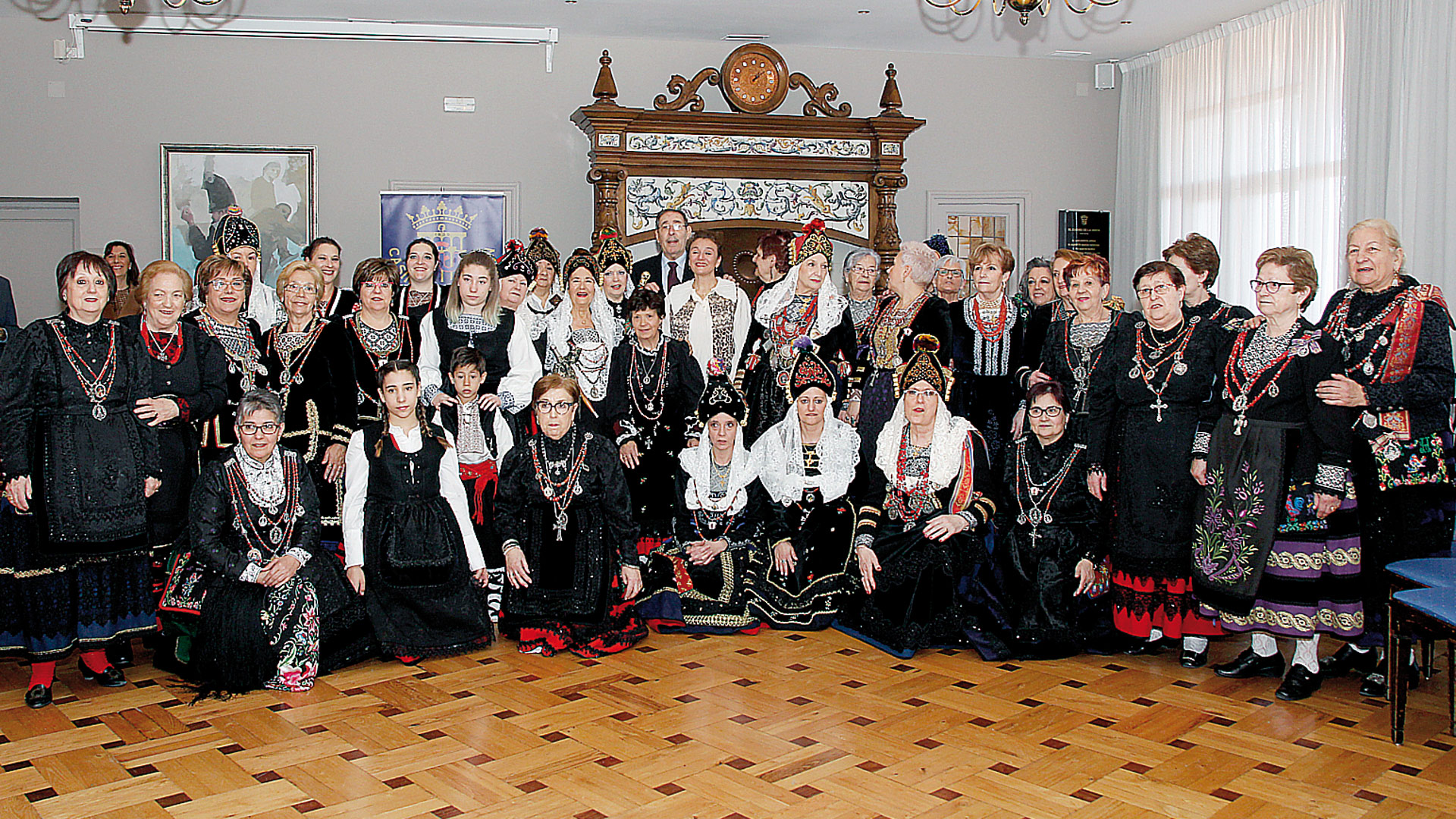 Marian Palma recibe el título de ‘Mujer del año’ en un concurrido acto