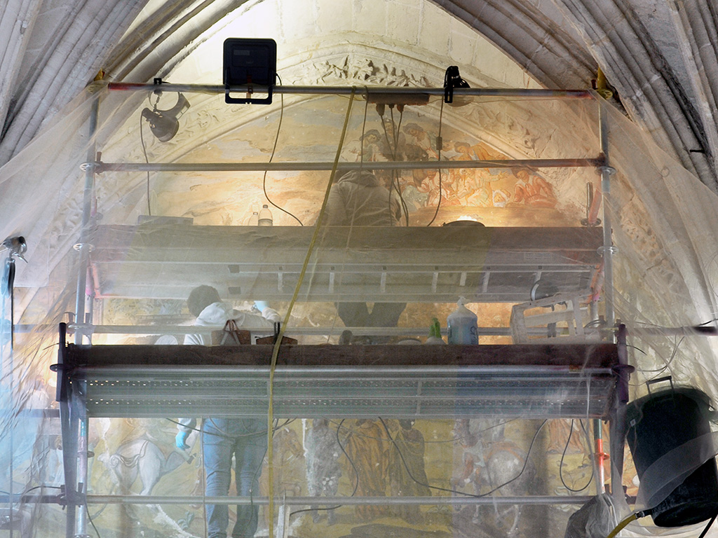 La Catedral restaura las pinturas murales de María del Salto