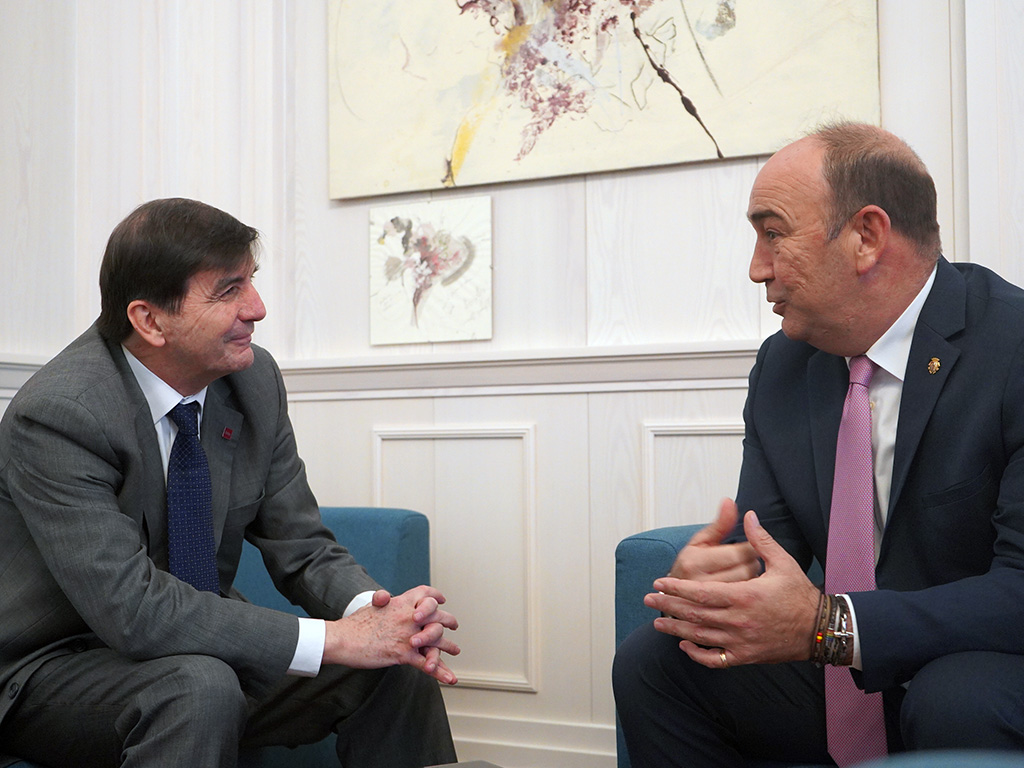 La Diputación y el campus de la UVa buscan vías de cooperación