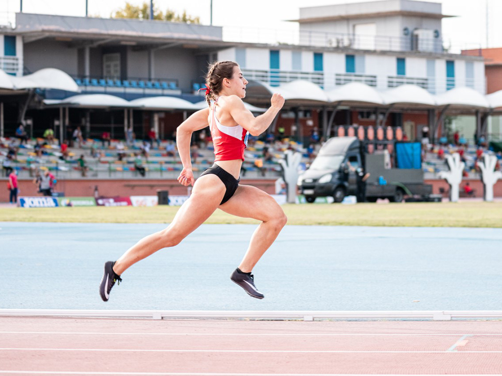 Ángela García, bronce en el campeonato de España absoluto de atletismo