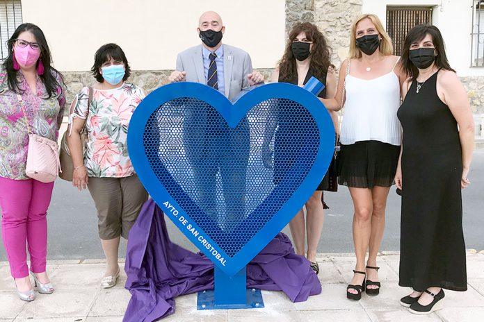 San Cristóbal de Segovia instala un ‘Corazón solidario’ para recoger ...