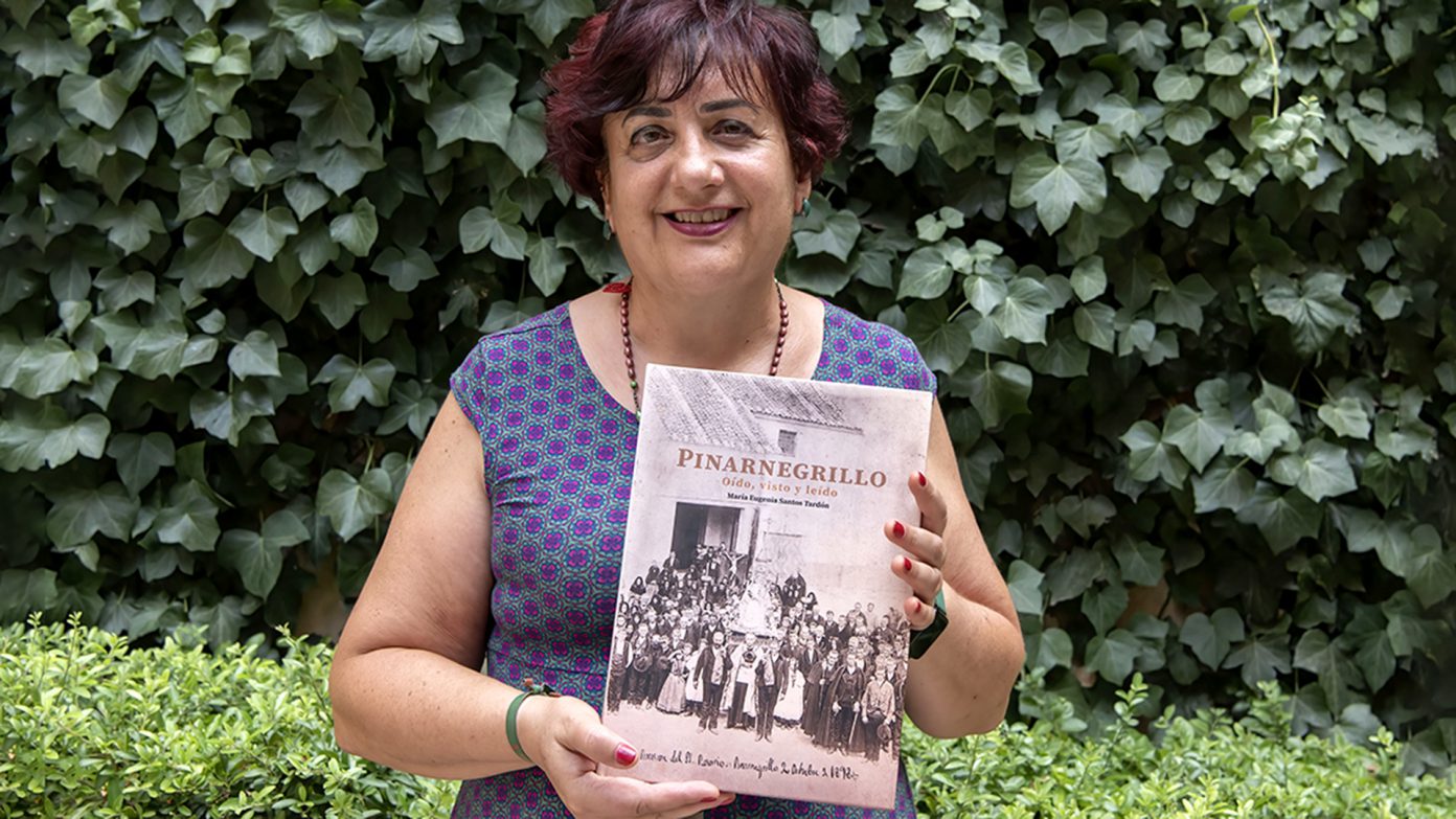 María Eugenia Santos resume en un libro la historia de Pinarnegrillo