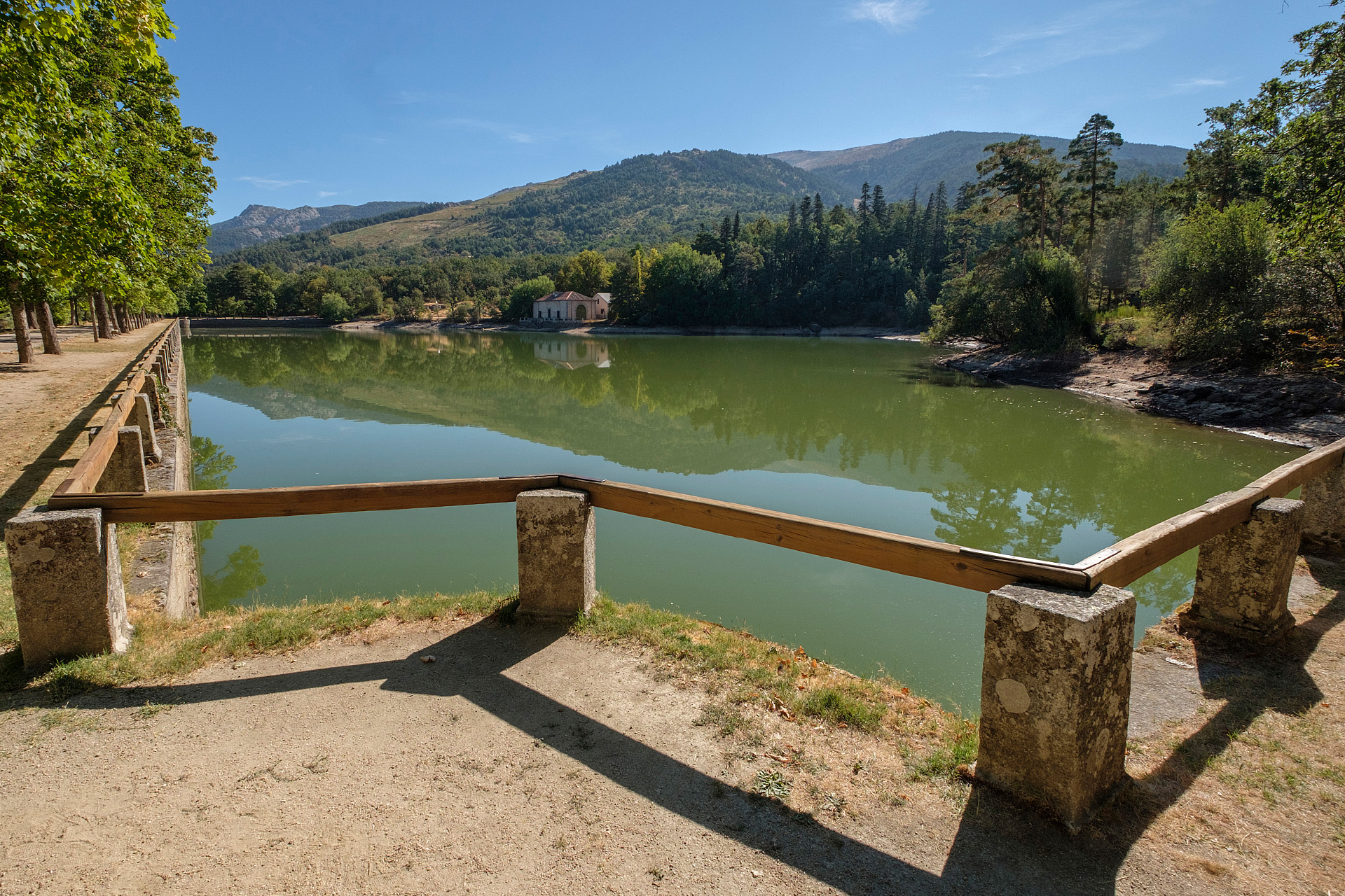 Patrimonio Nacional reserva el estanque de ‘El Mar’ para la población