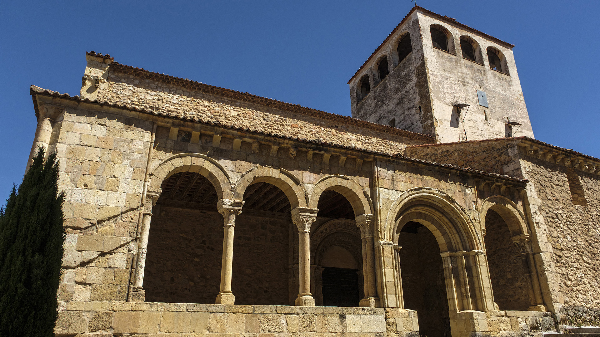 San Clemente, el románico inadvertido