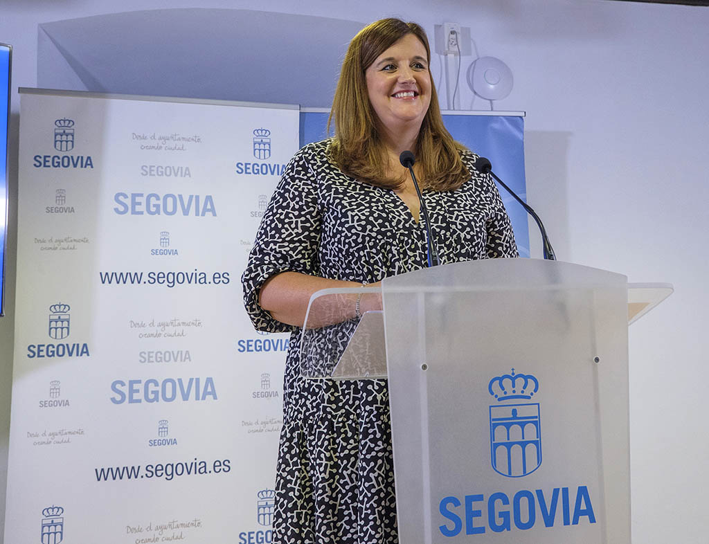 Clara Martín traslada al PSOE su voluntad de liderar la candidatura a ...