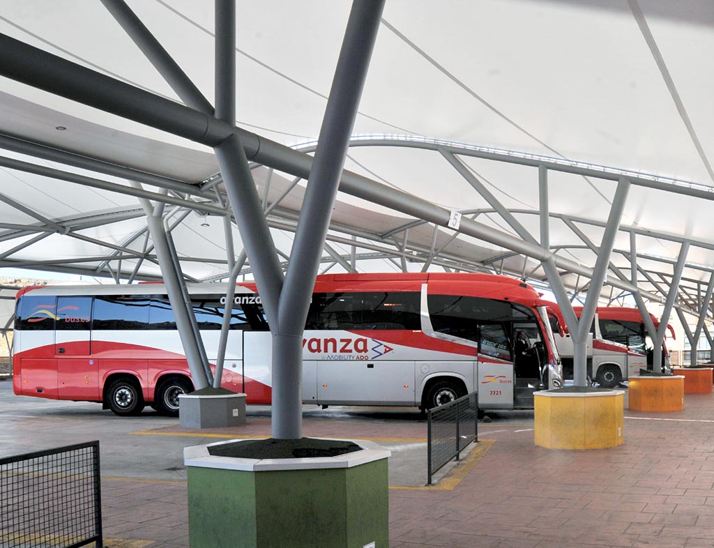 Descuentos del 50% en los abonos y títulos multiviaje en la línea de ...