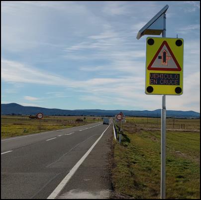 Mitma instala señalización inteligente que mejorará la seguridad vial ...