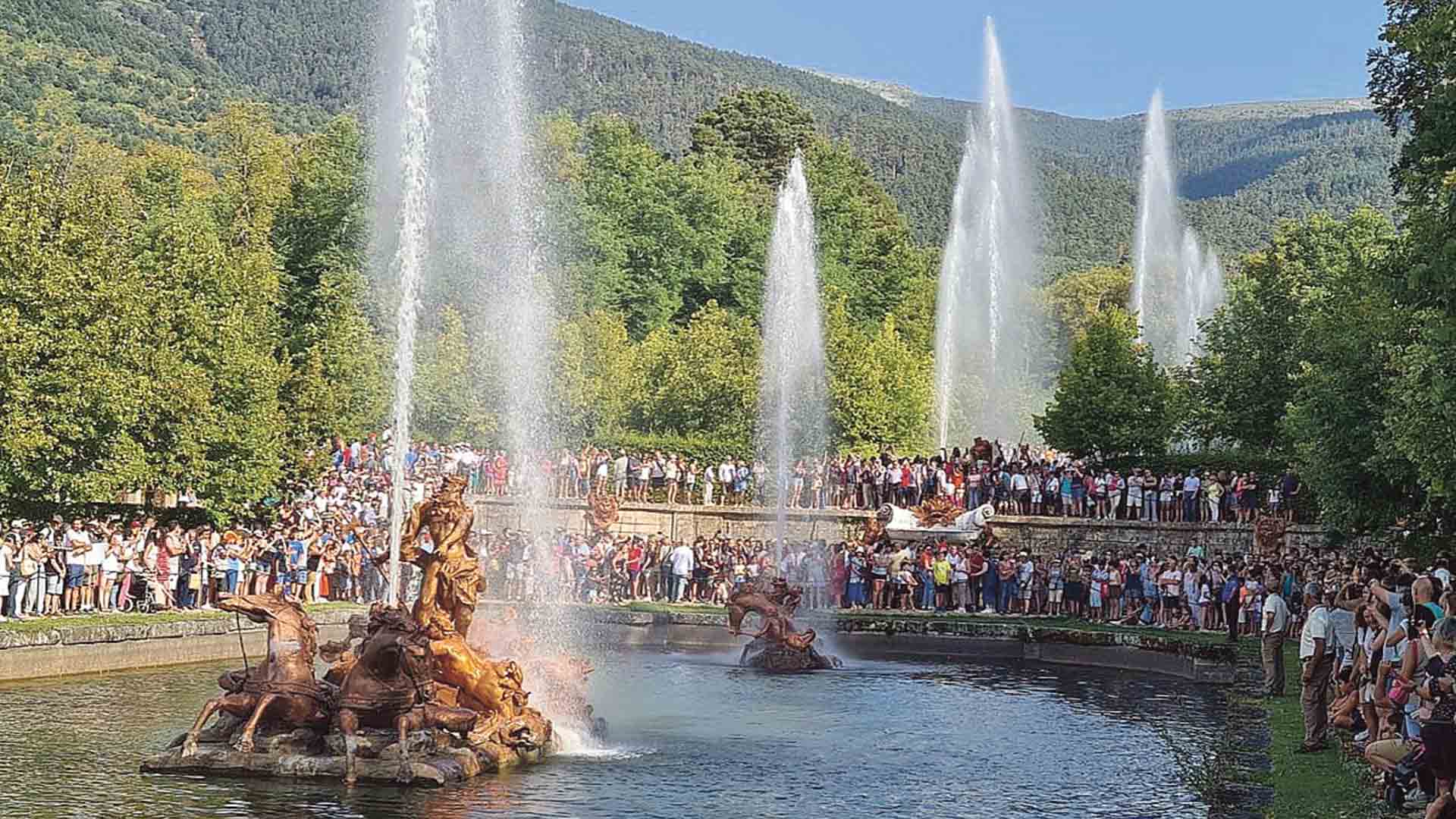Las fuentes monumentales vuelven por Semana Santa en La Granja