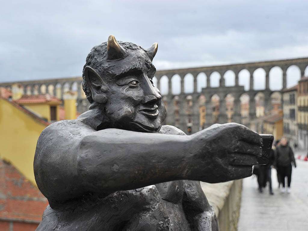 El diablillo de Segovia cambiará de ubicación a la plaza de Día Sanz